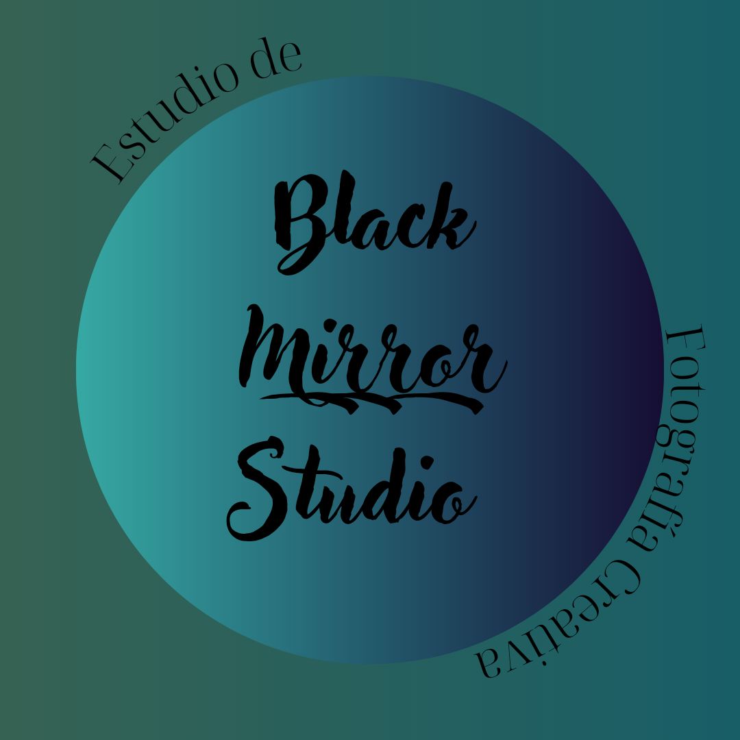 black mirror studio – Pasos Fisioterapia
